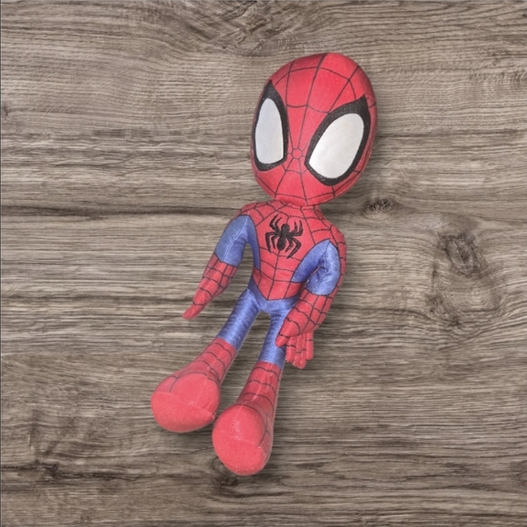 Spidey and his Amazing Friends | Toys | Talking Plush Spiderman Doll ...